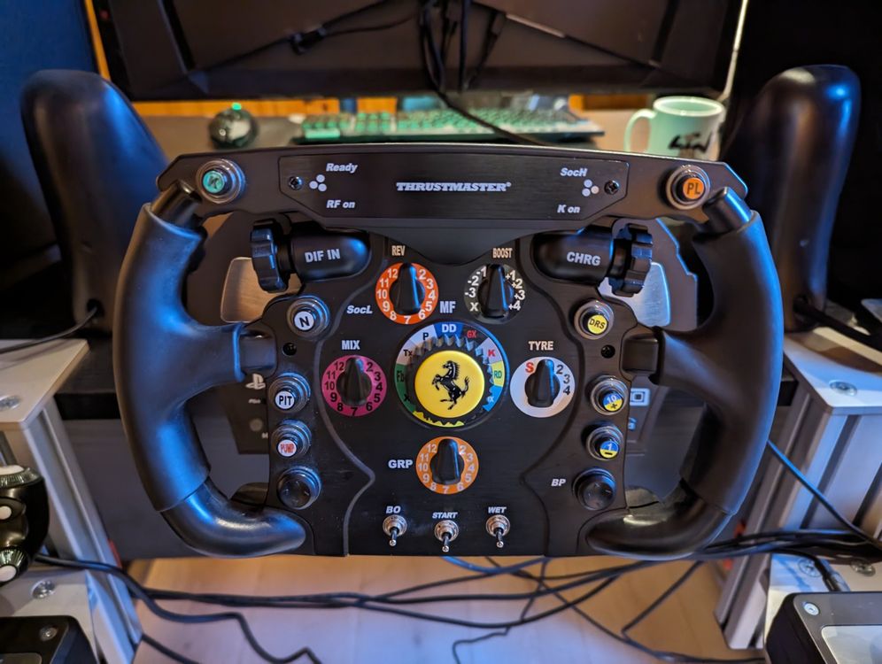 Thrustmaster T300 RS GT Edition Wheel + F1 Add-on | Kaufen auf Ricardo