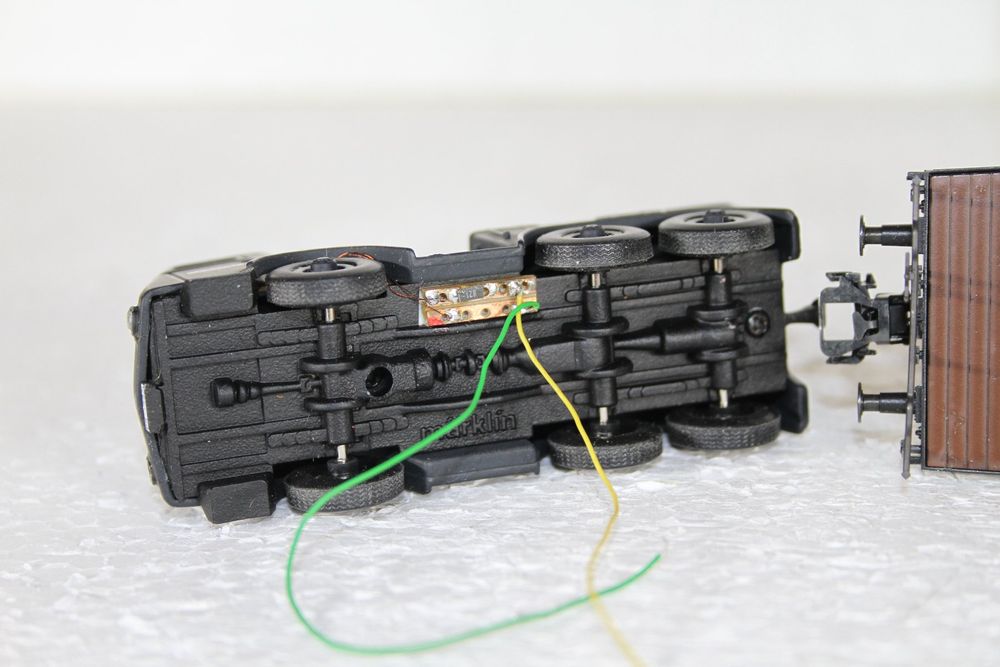 Märklin 4866 DR Schwerlast-Flachwagen mit Kaelble LKW (Gebraucht) in ...