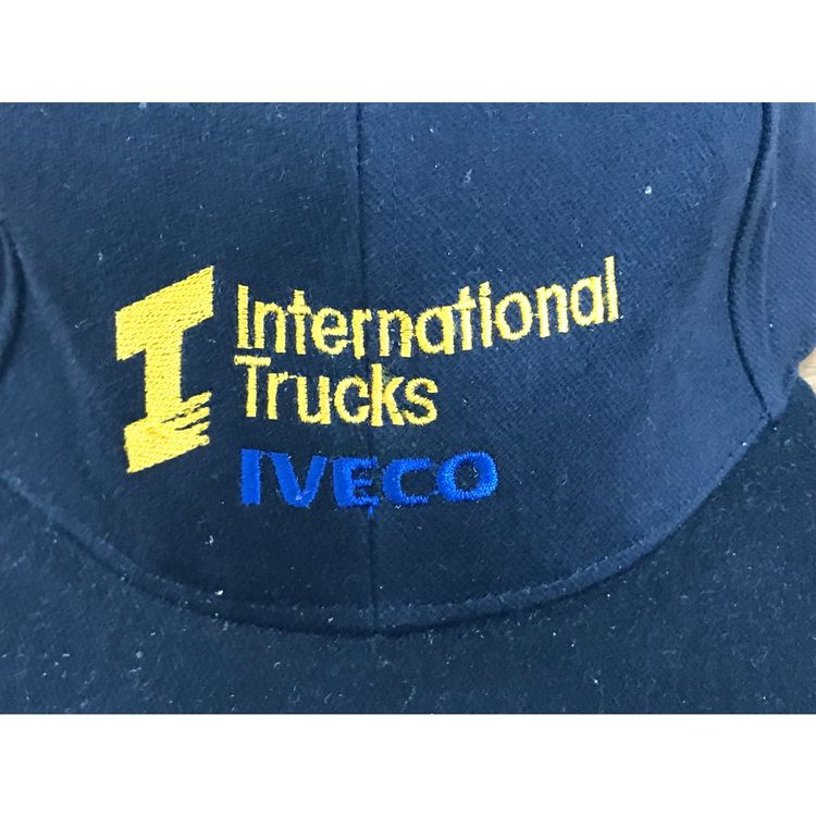 IVECO CAP & SCHLÜSSELANHÄNGER (Neu (gemäss Beschreibung)) in ...