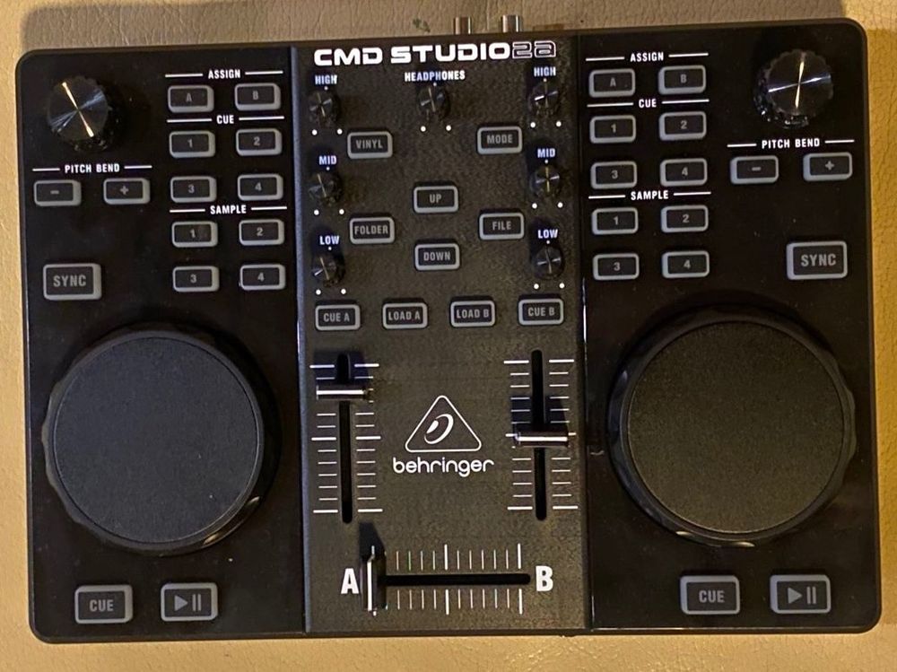 Behringer CMD Studio 2a DJ Controller MIDI | Kaufen auf Ricardo