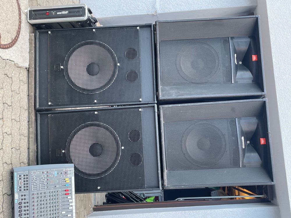 4 JBL Boxen zwei 18 Zoll 2400watts &2 Tops 15 Zoll 1600 Watt | Kaufen ...