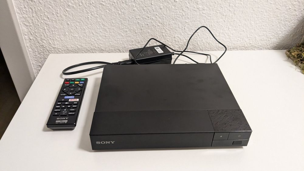 Sony BDP-S1700 Blu-ray Player (Gebraucht) in Baden für CHF 33 – mit ...
