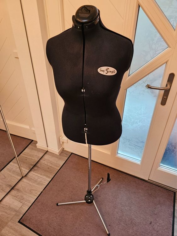 Schneiderpuppe / Kleiderbüste - Grössenverstellbar (Gebraucht) in Kloten für CHF 15 – nur ...