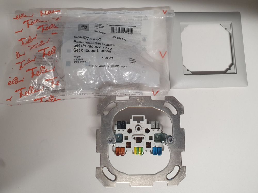 UP Steckdose T25 Feller Typ25 16A Grau (Neu (gemäss Beschreibung)) in ...