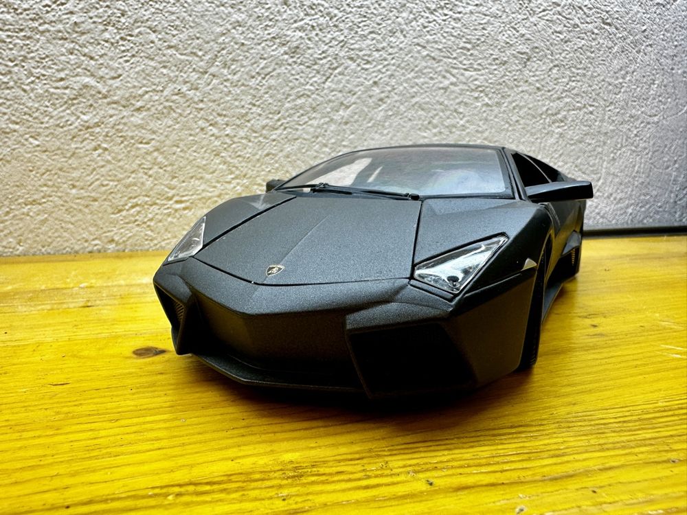 Lamborghini 1:18 (Gebraucht) in Aathal-Seegräben für CHF 13 – mit ...