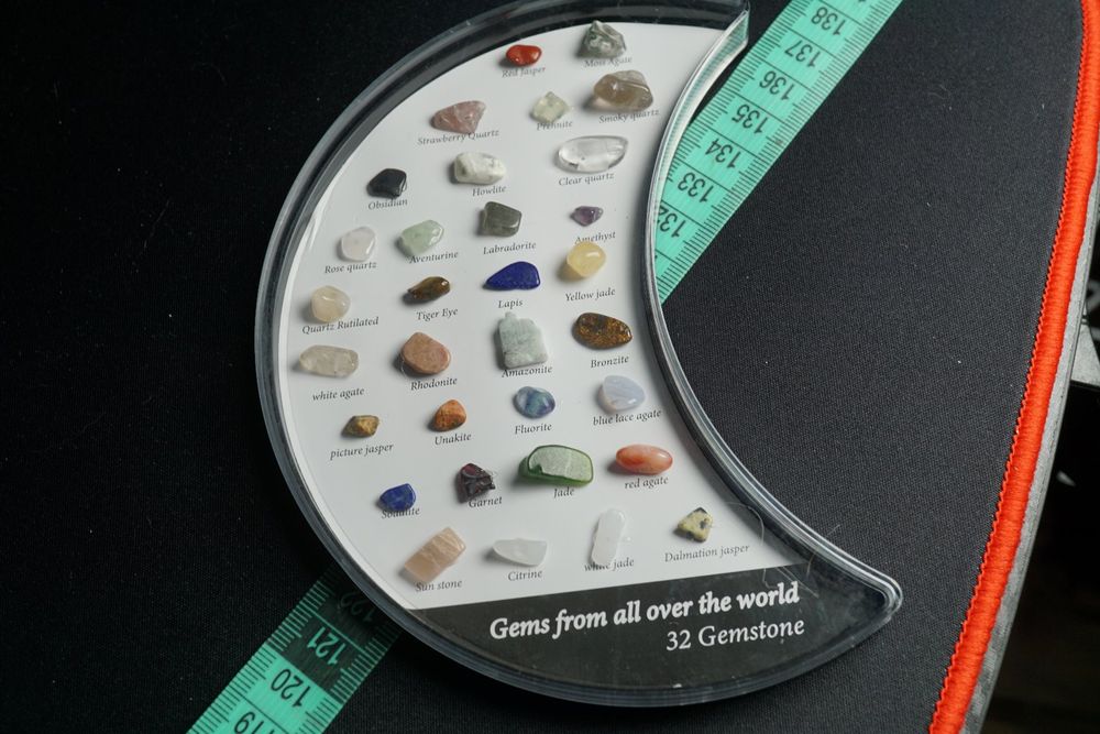 Mineralien Sammlung 32 Steine inkl Beschriftung TOPSTONE (Neu und originalverpackt) in ...