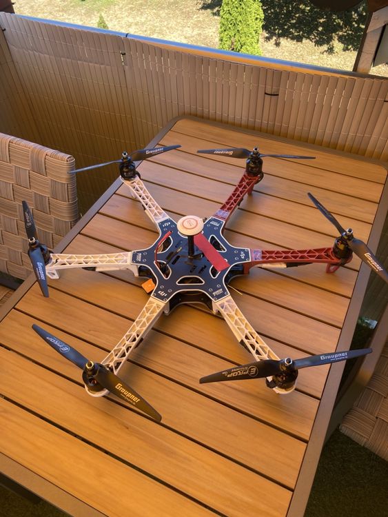 DJI F550 - Hexacopter mit Naza M V2 + GPS + X85 Motoren etc. (Gebraucht ...