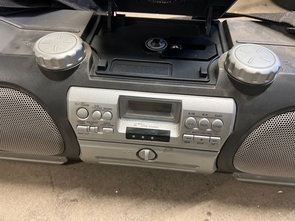 JVC Ghettoblaster Baustellenradio ab 1 Fr! | Kaufen auf Ricardo