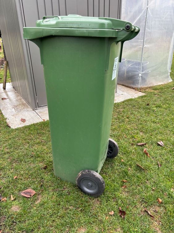 Roll-Abfallkübel SULO - fahrbar 140 Liter grün / normiert (Gebraucht ...