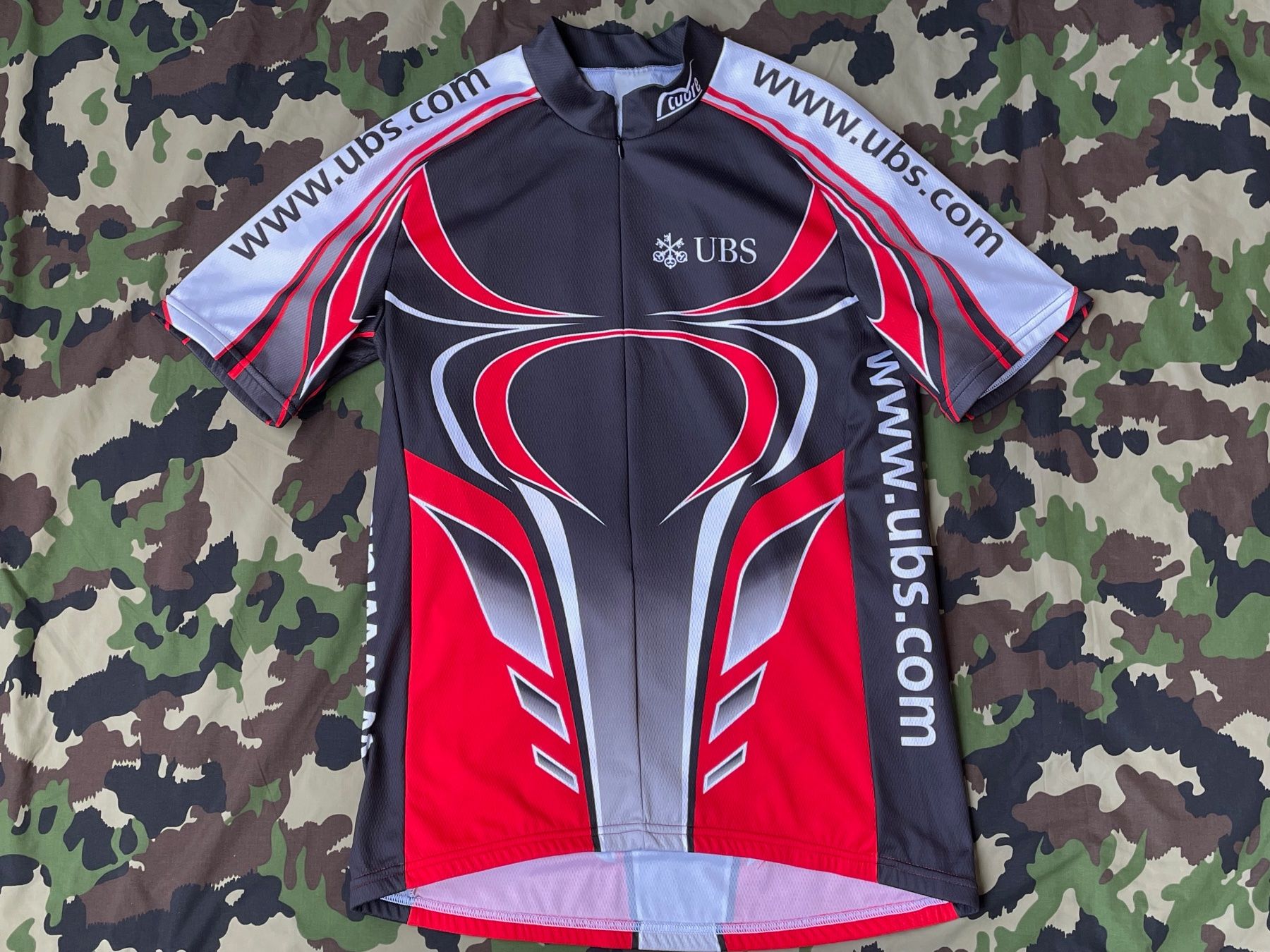 Vintage Y2k UBS Bike Jersey Sz L (Gebraucht) in Lausanne für CHF 49 – mit Lieferung auf Ricardo ...