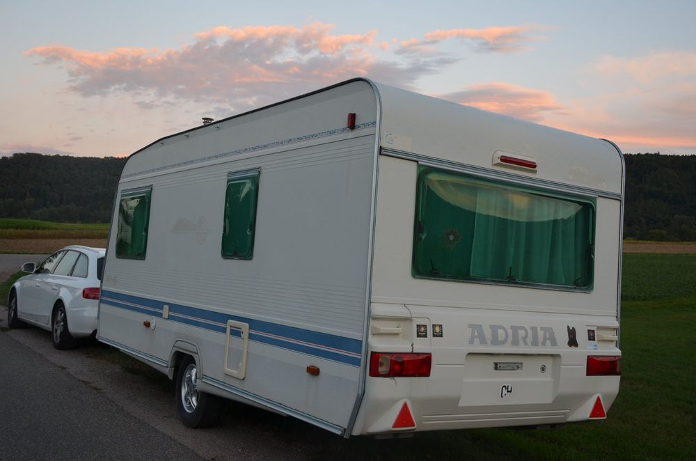 Wohnwagen Adria Unica 5105 1300kg 1.Inv. 06/2001 | Kaufen auf Ricardo