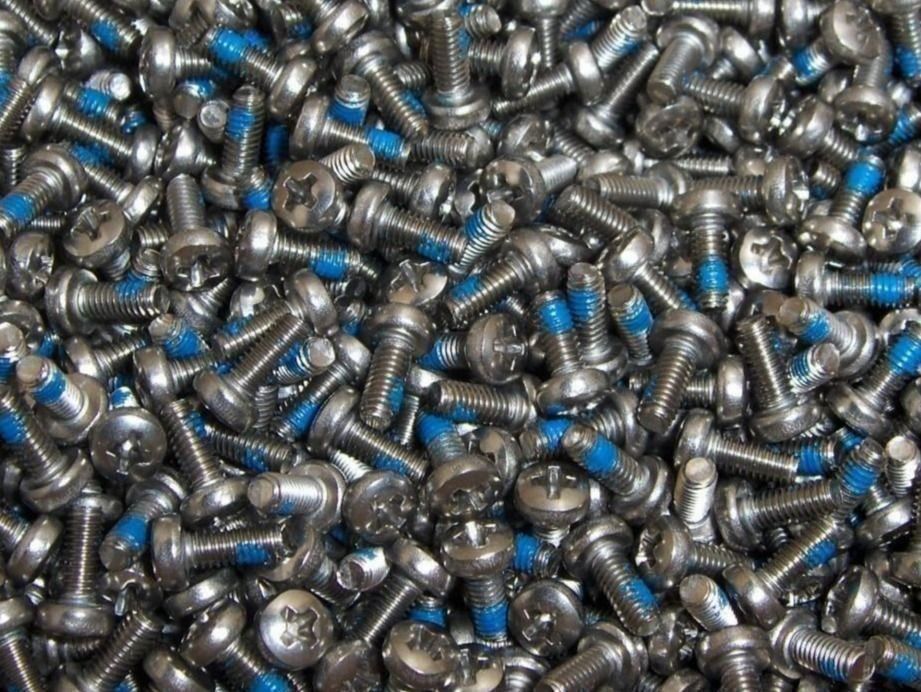 Linsenschrauben M2,5 x 6 INOX A2 Tuflok | Kaufen auf Ricardo