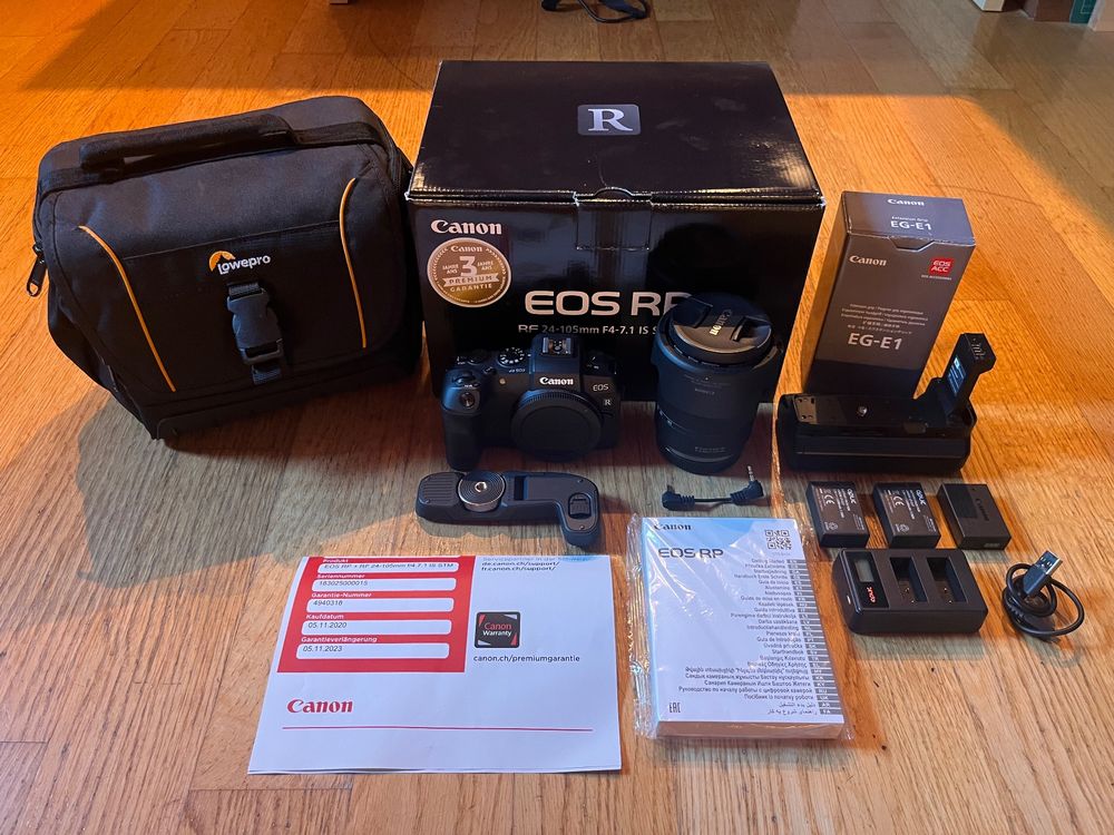 Kit Canon EOS RP + RF 24-105 F4-7.1 IS STM + Accessories (Gebraucht) in ...