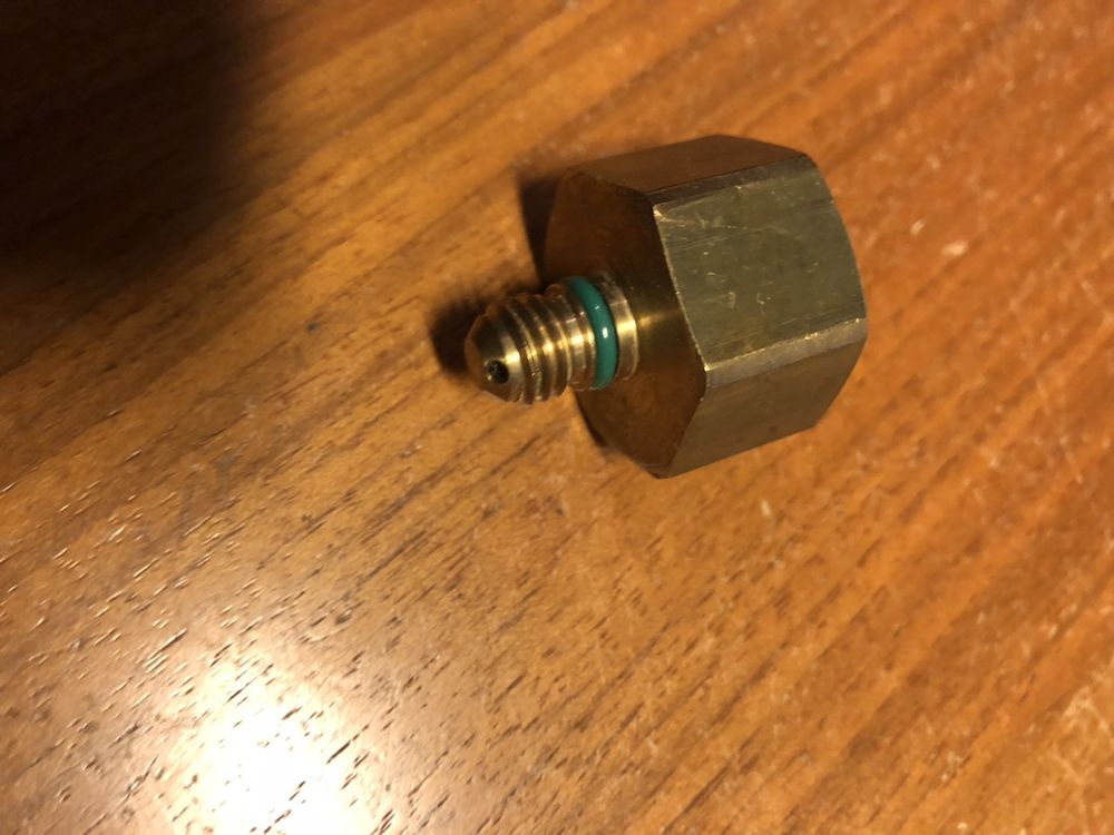 STEYR Luftpistole CO2 Füll-Adapter (Gebraucht) in Magden für CHF 18 ...