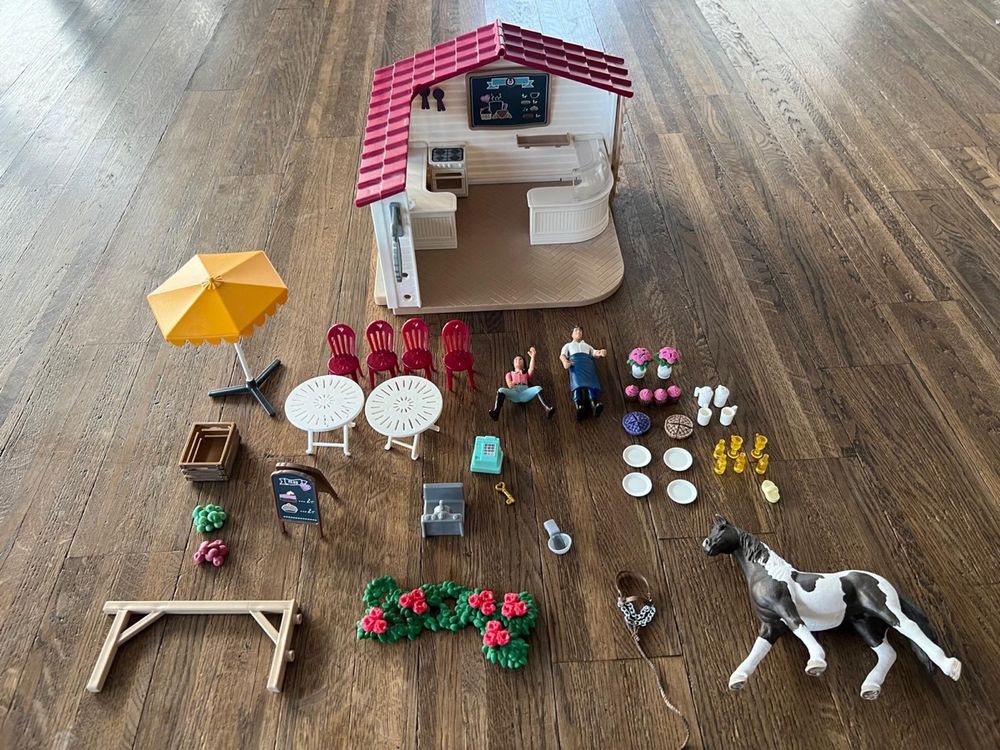 Schleich Horse Club Reiter-Cafe Top Zustand! (Gebraucht) in ...