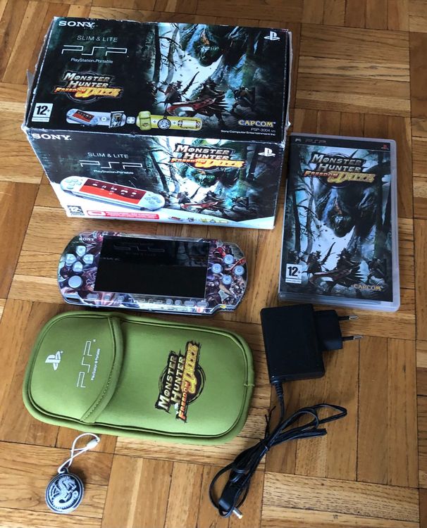PSP Monster Hunter Freedom Unite LIMITED Edition / RARITAT | Kaufen auf ...