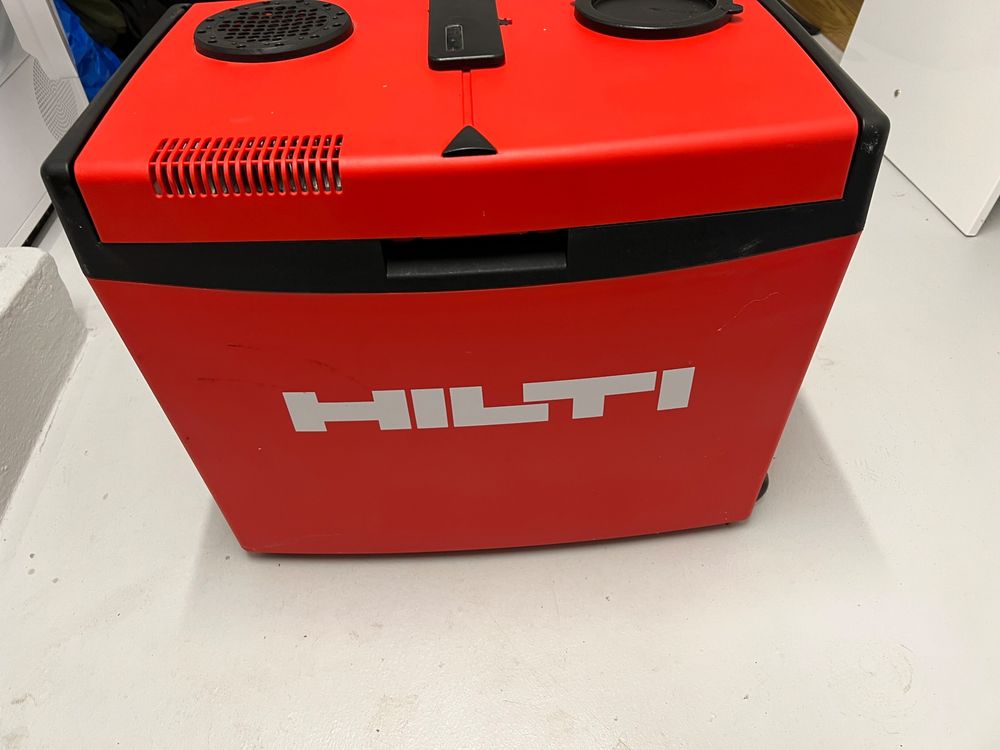 Hilti Thermoelektrische Kühlbox (Neu (gemäss Beschreibung)) in Wetzikon ...