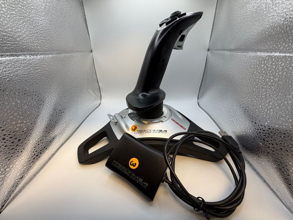 Joystick Cordless Logitech FREEDOM 2.4, simulateur de vol (Gebraucht ...