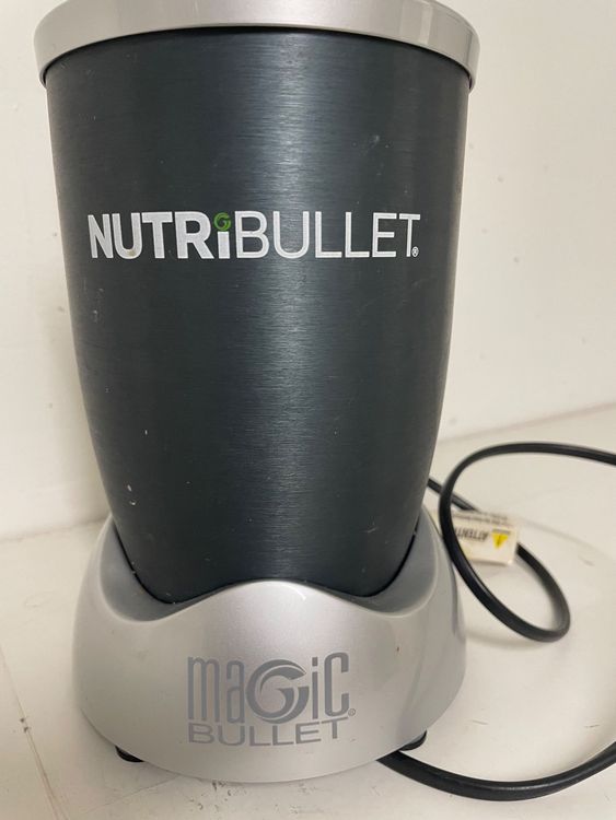 Nutribullet Magic Bullet Entsafter Mixer Top Zustand! (Gebraucht) in ...