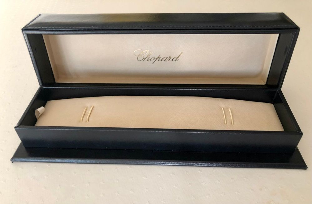 Chopard Box (Gebraucht) in Etoy für CHF 90 – mit Lieferung auf Ricardo ...