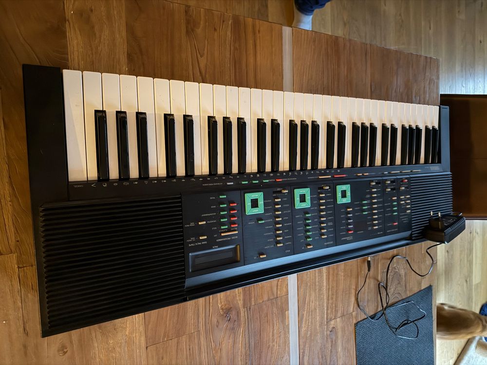 Keyboard Yamaha Portatone PSR 90 (Gebraucht) in Hergiswil NW für CHF 80 ...