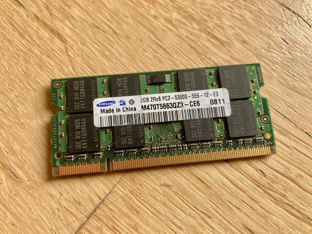 Samsung 2GB 2RX8 PC2-5300S-555-12-E3 (Gebraucht) in Liestal für CHF 30 ...