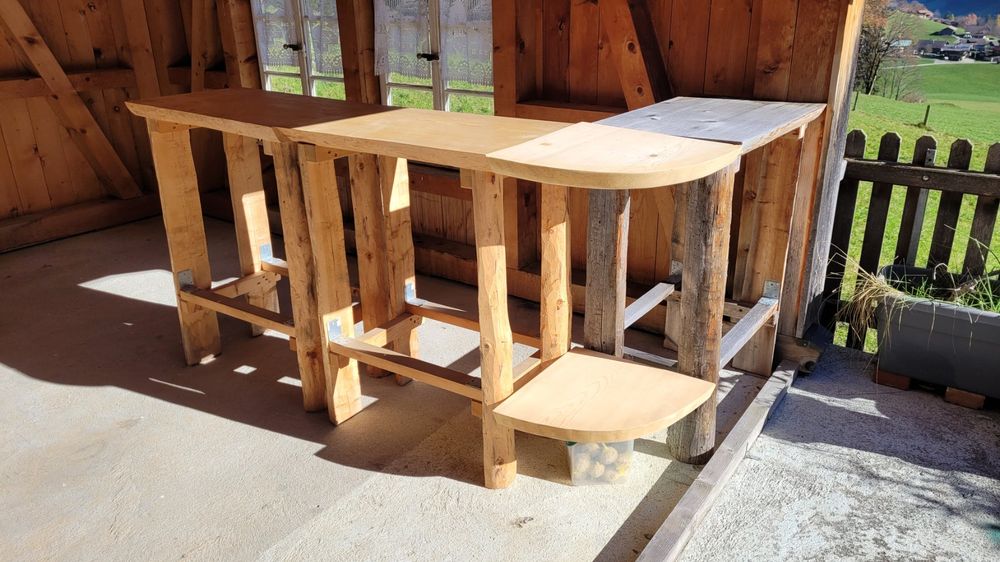 Bar - Holz massiv - 3 Teile mit 2 Eckplatten (Gebraucht) in Boltigen ...