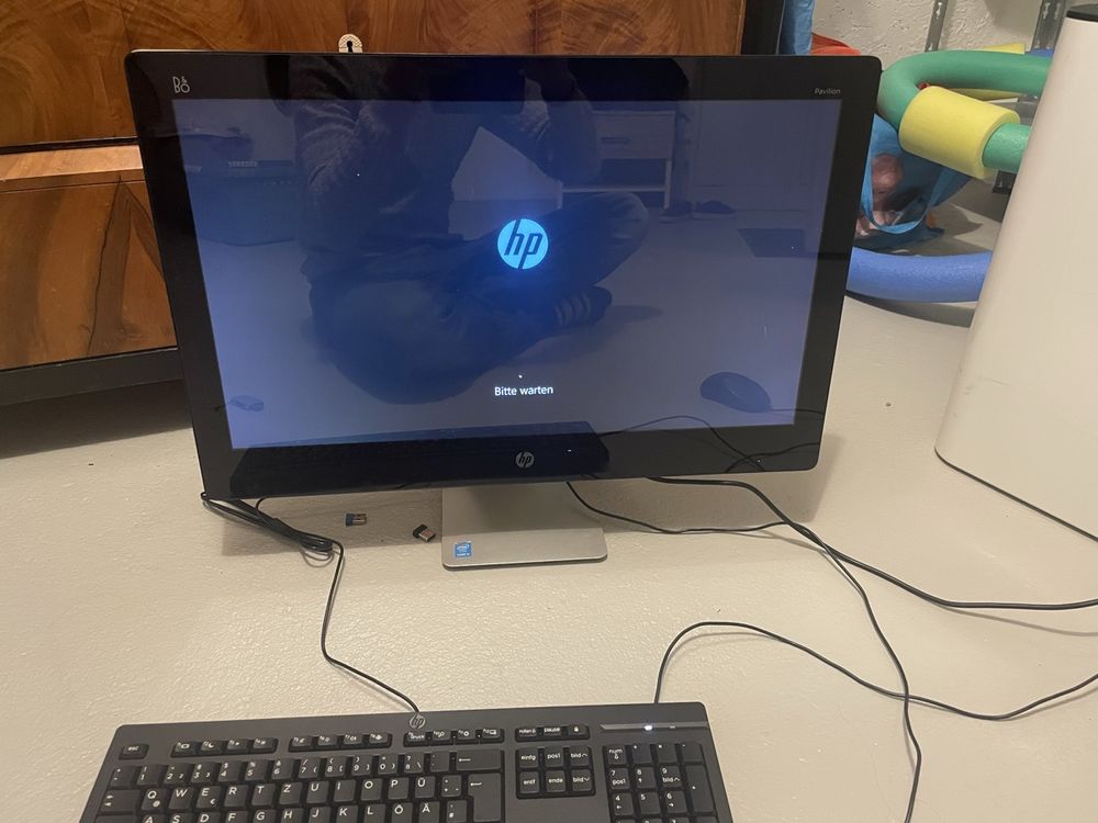 HP Pavilion All-in-One PC, Modell N8X87EA#UUZ, Top Zustand (Gebraucht ...