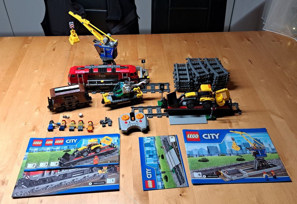 Lego City 60098 - Schwerlastzug (Gebraucht) in Wolfhausen für CHF 160 ...