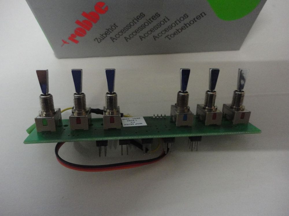Robbe Futaba FX-Series Multiswitch Modul (Neu und originalverpackt) in ...