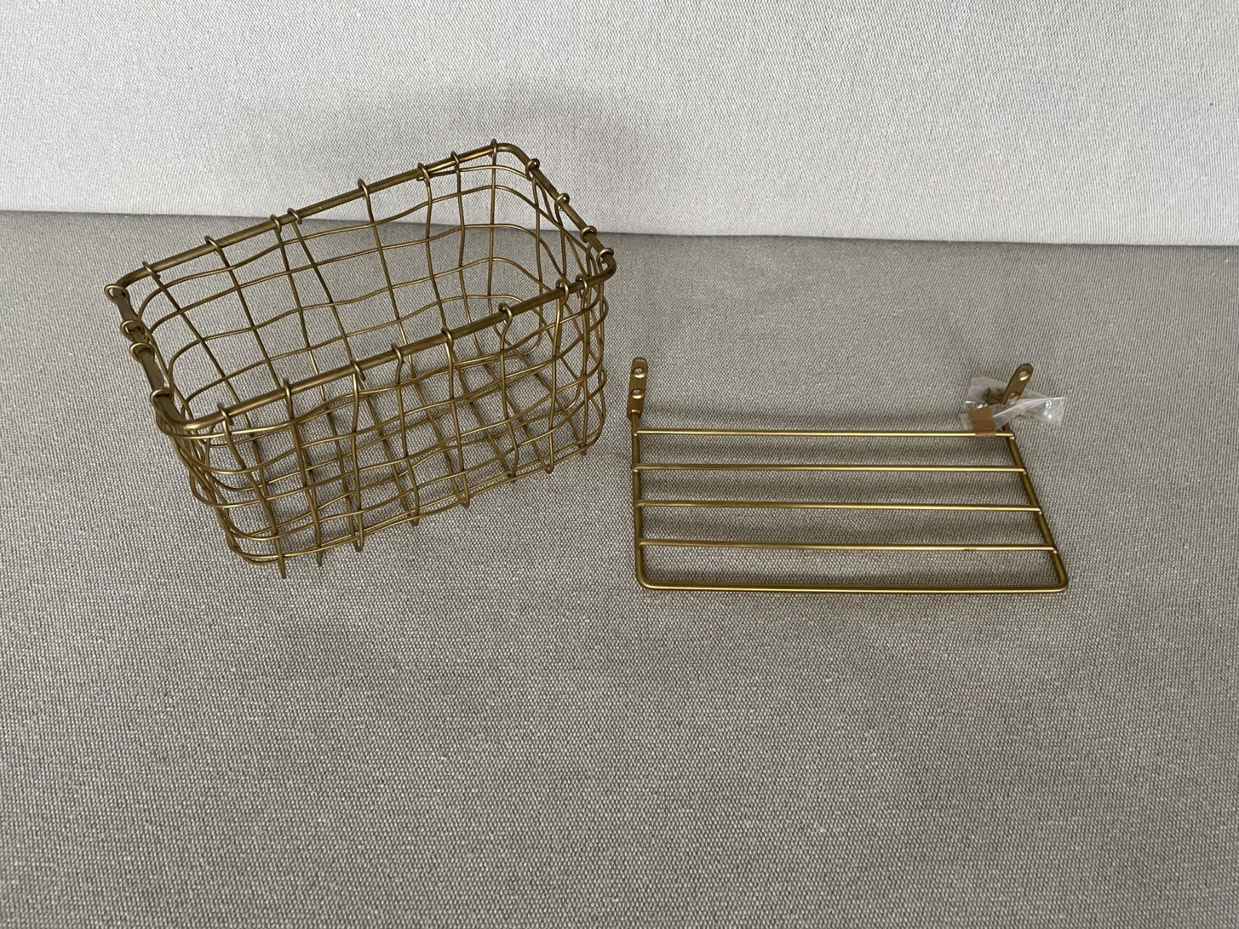 Petite panier et étagère en laiton fog linen work (Neuf (Voir ...