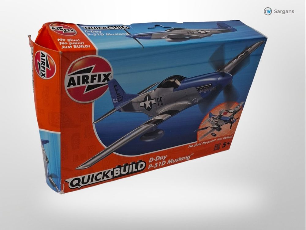 AIRFIX Quick Build P-51D Mustang (Gebraucht) in Sargans für CHF 4 – mit ...