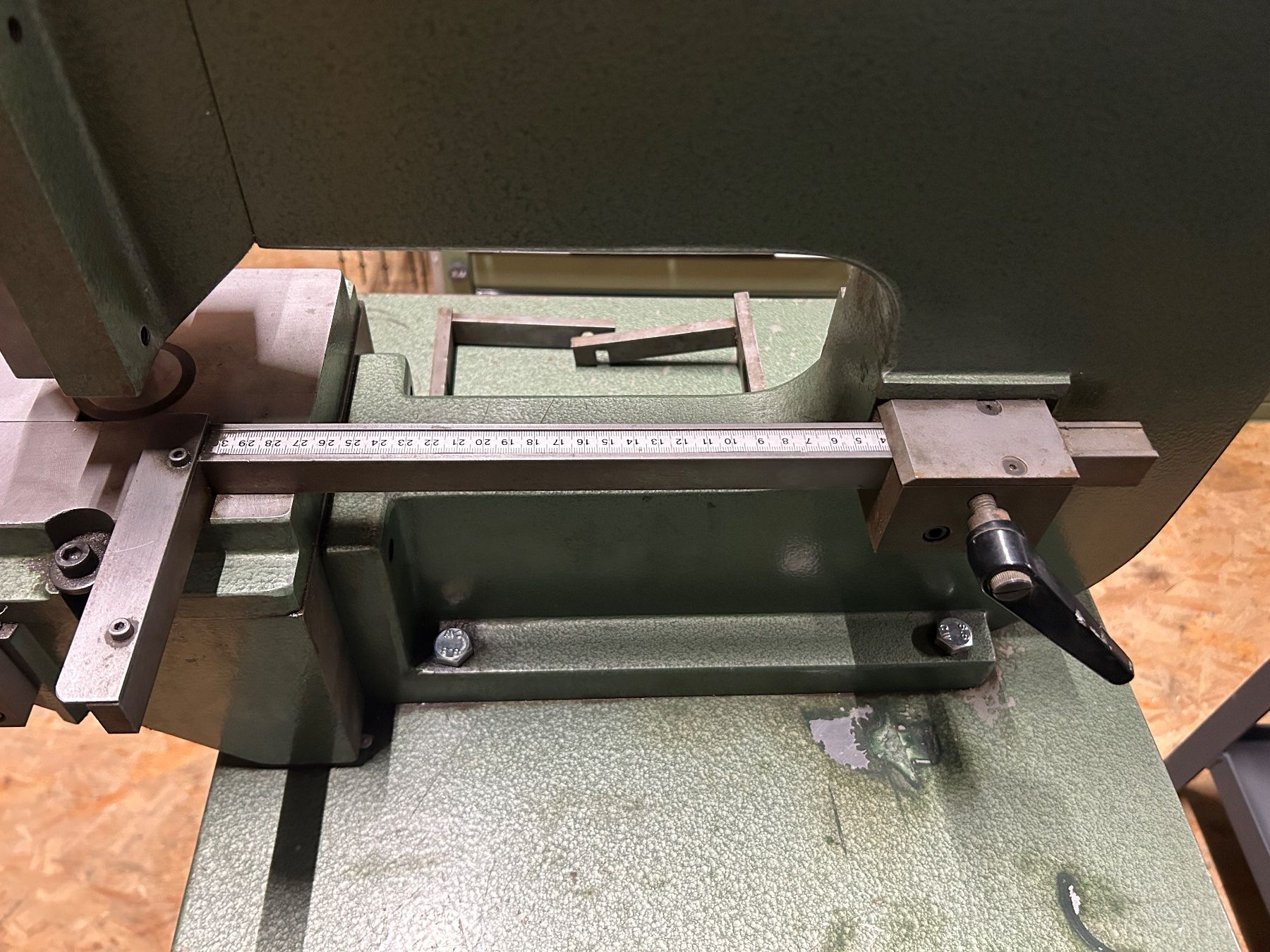 Original GREVER Stanzmaschine Lehrwerkstätte (Gebraucht) in Rothenfluh ...