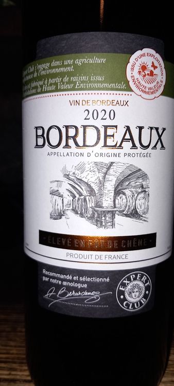 Bordeaux elevé en fût de chêne 2020 (Neu (gemäss Beschreibung)) in Le ...