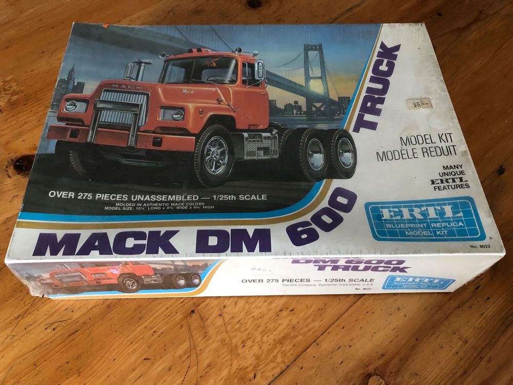 Modellbausatz ERTL, 70er Jahre, Mack DM 600 Truck | Kaufen auf Ricardo