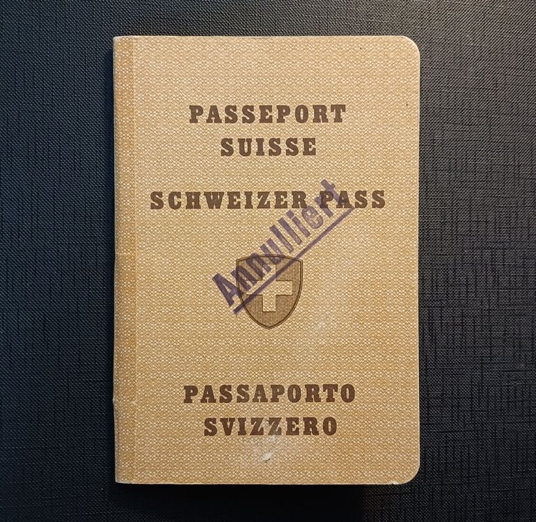 Antiker SCHWEIZER PASS Zürich 1954 (Gebraucht) in Brittnau für CHF 14 ...