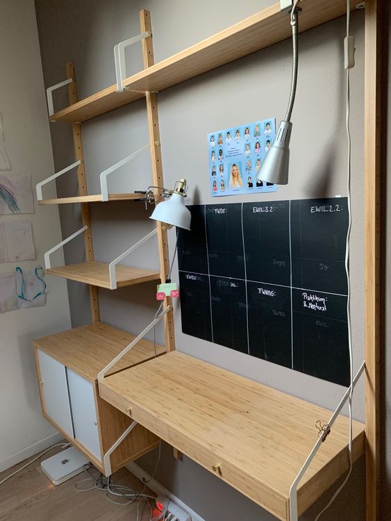 Schreibtisch/Wandregal Ikea 