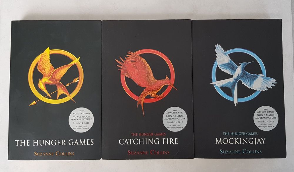 The Hunger Games Trilogy by Suzanne Collins | Kaufen auf Ricardo