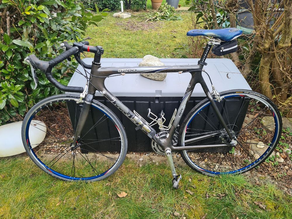 Velo Legende aus 2002, Trek 5200 Carbon, grau-blau, 56 cm (Gebraucht) in Steinhausen für CHF 450 ...