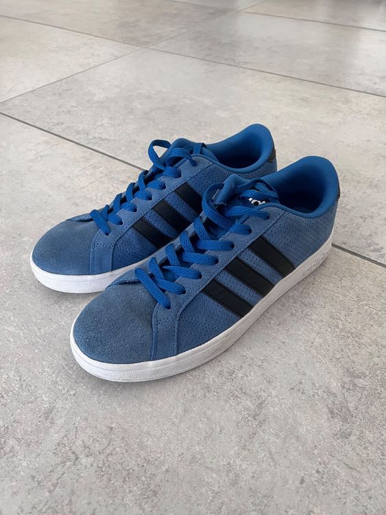 Adidas Neo Blue and Black | Kaufen auf Ricardo