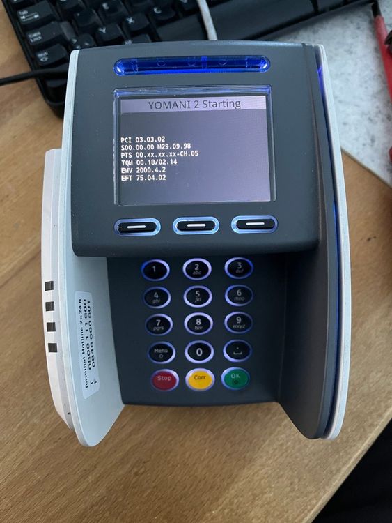 SIX Yomani XR Kreditkarten Terminal kontaktlos (Gebraucht) in Brunnen ...