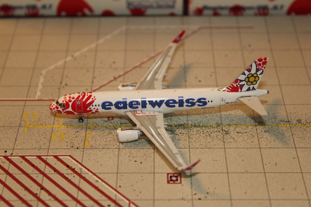 Edelweiss A320 (HB-JLT) "Help Alliance", 1:400 (Neu und ...