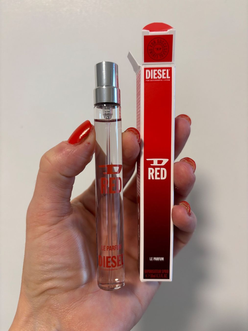 D Red Le Parfum Diesel für Männer, 10ml., Neu (Neu und originalverpackt ...