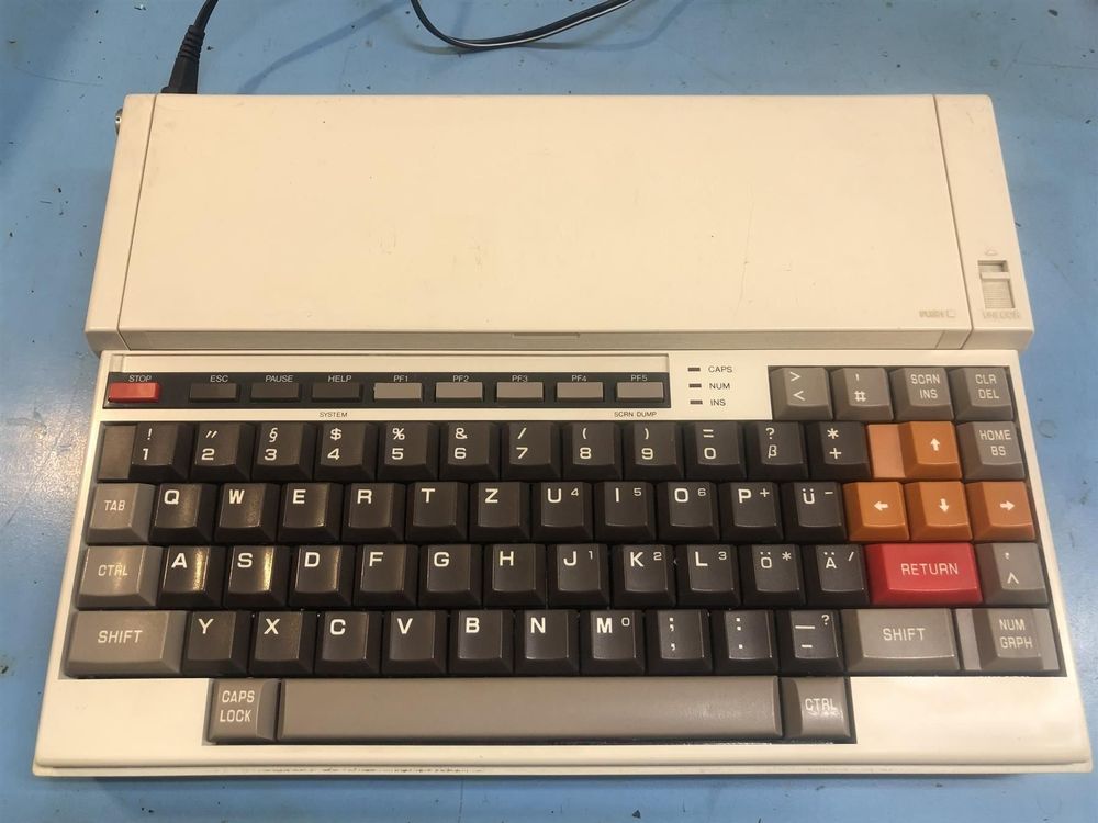 Epson PX-8 Laptop mit Z80 und 6301 (Defekt) in Neerach für CHF 13.5 ...