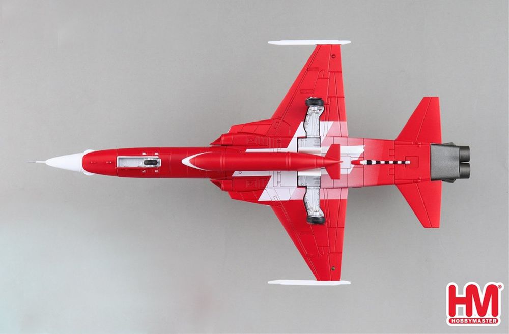 Patrouille Suisse Tiger F-5E, 60 JAHRE JUBILÄUM Hobbymaster | Kaufen auf Ricardo