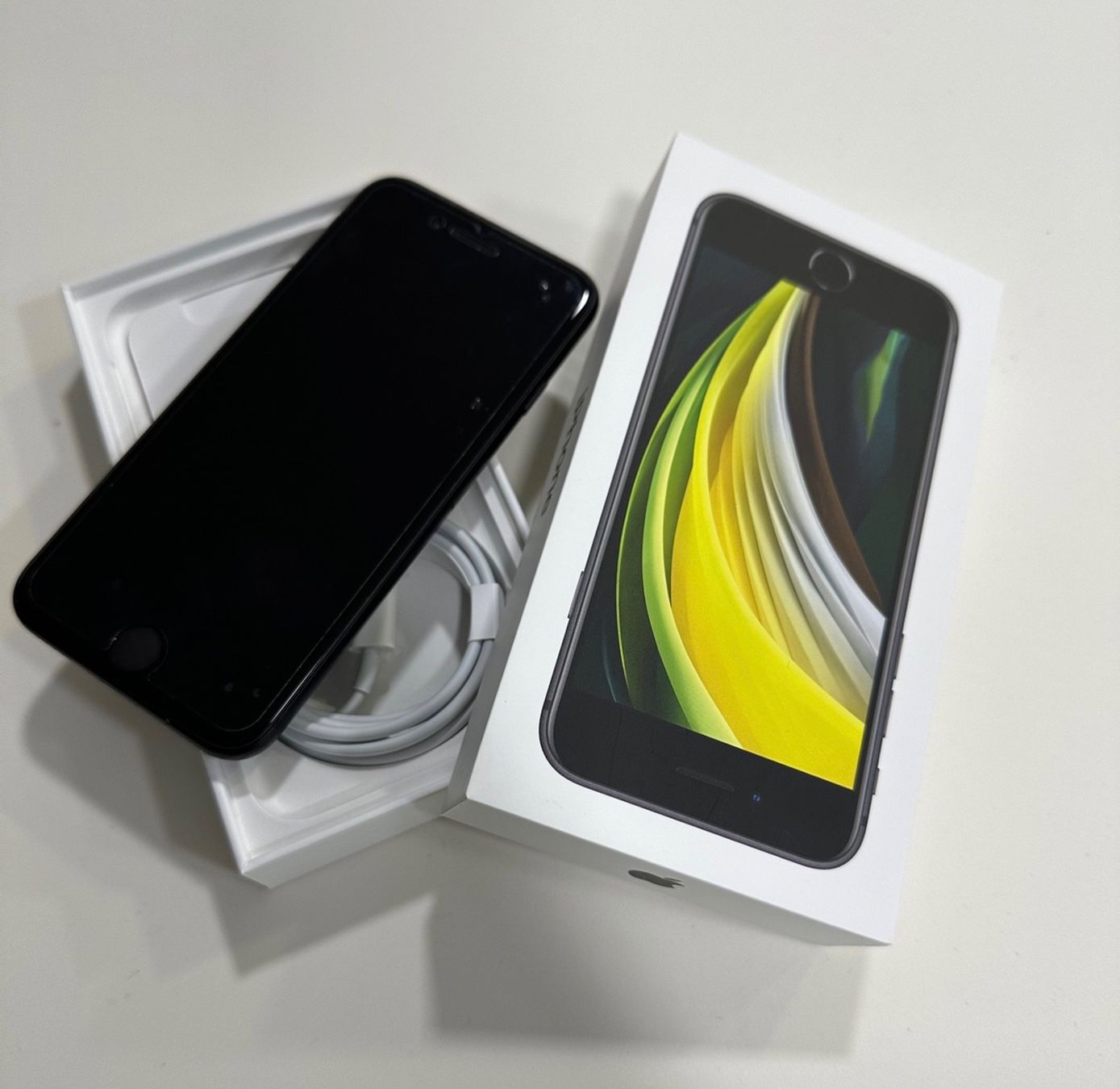 Apple iPhone SE (2nd Generation) 256 GB (Gebraucht) in Luzern für CHF ...