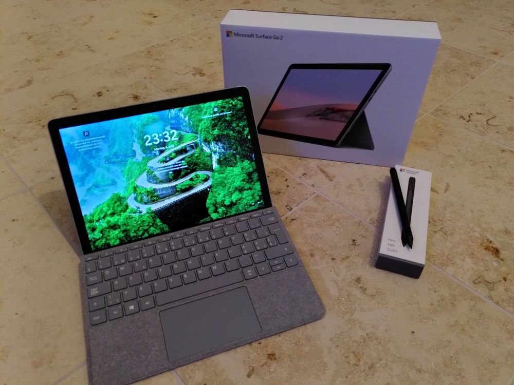 Surface Go2, m3, 128GB, LTE | Kaufen auf Ricardo