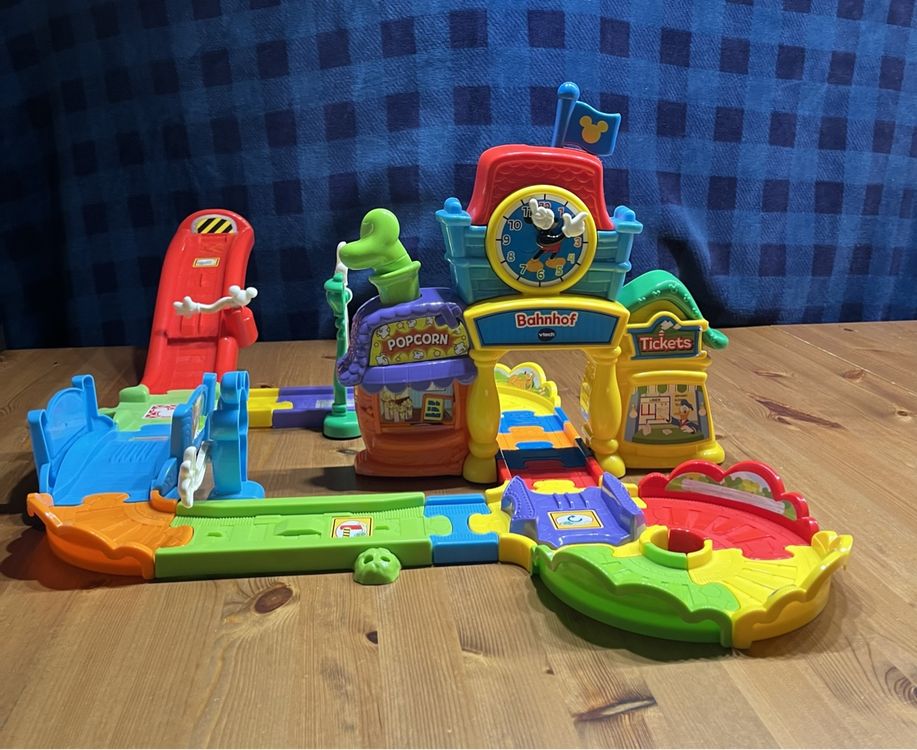 Vtech Tut Tut Baby Mickey Mouse Bahn-Set mit Zug (Gebraucht) in ...