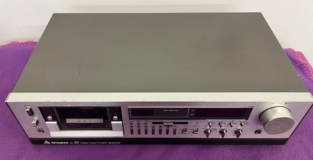Kassetten Deck Mitsubishi DT-35 (Defekt) in Bazenheid für CHF 27 – nur Abholung auf Ricardo kaufen