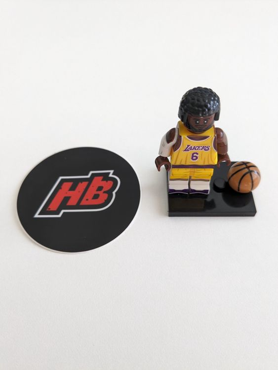 NBA Lakers LeBron James Minifigure + Basketball | Comprare su Ricardo